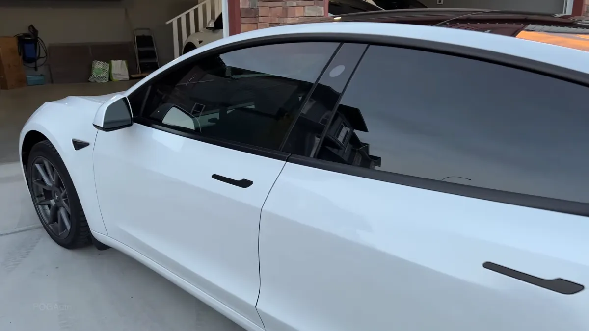 Tesla's Auto Roll-Up Windows Feature Explained - Ev Seekers